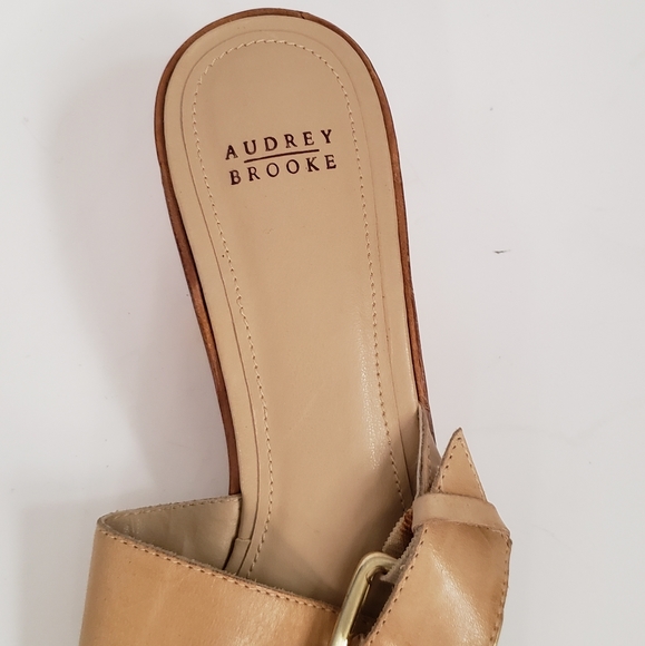 Audrey Brooke | Shoes | Audrey Brooke Leather Shoe | Poshmark